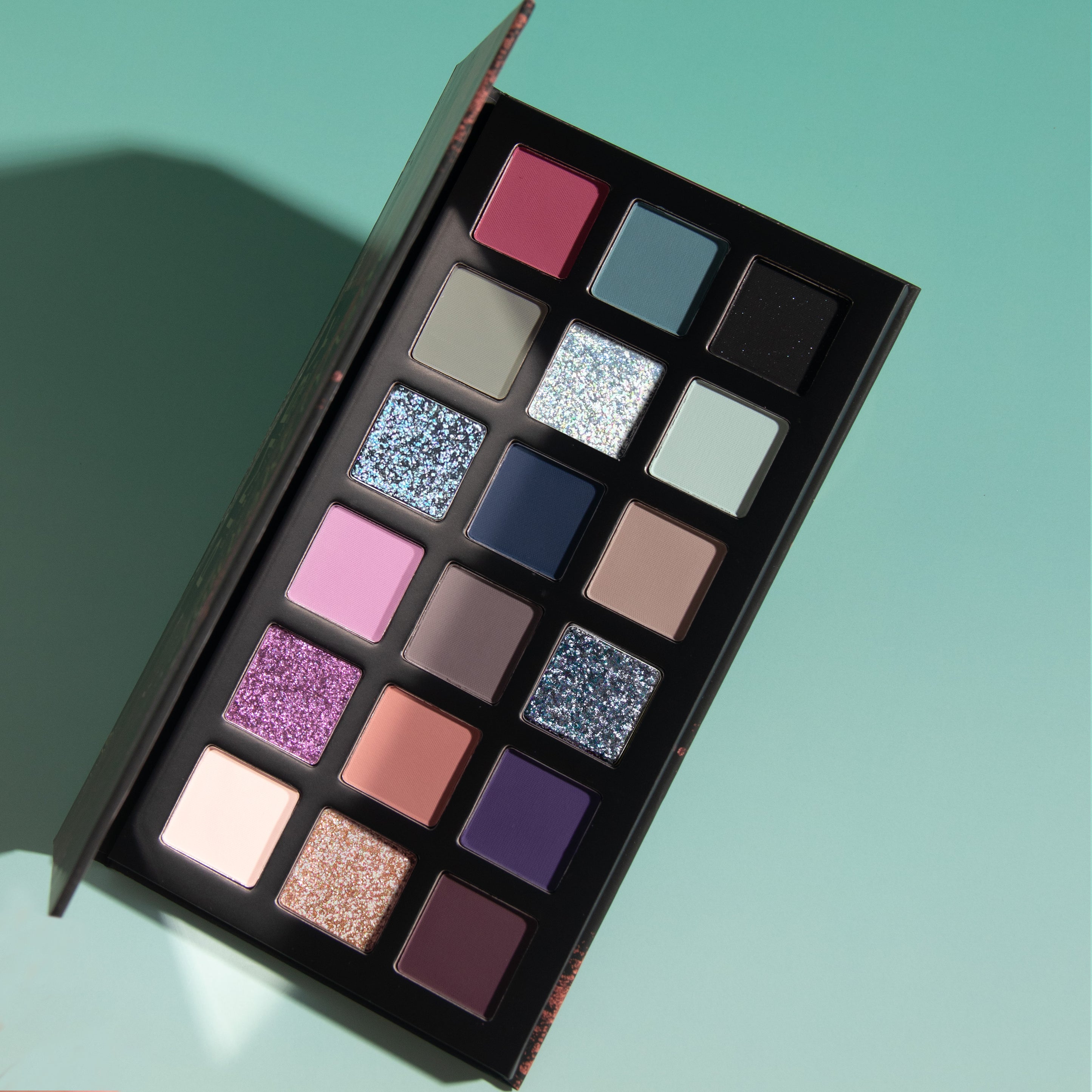 Twilight Noir Eyeshadow Palette – PIMBY